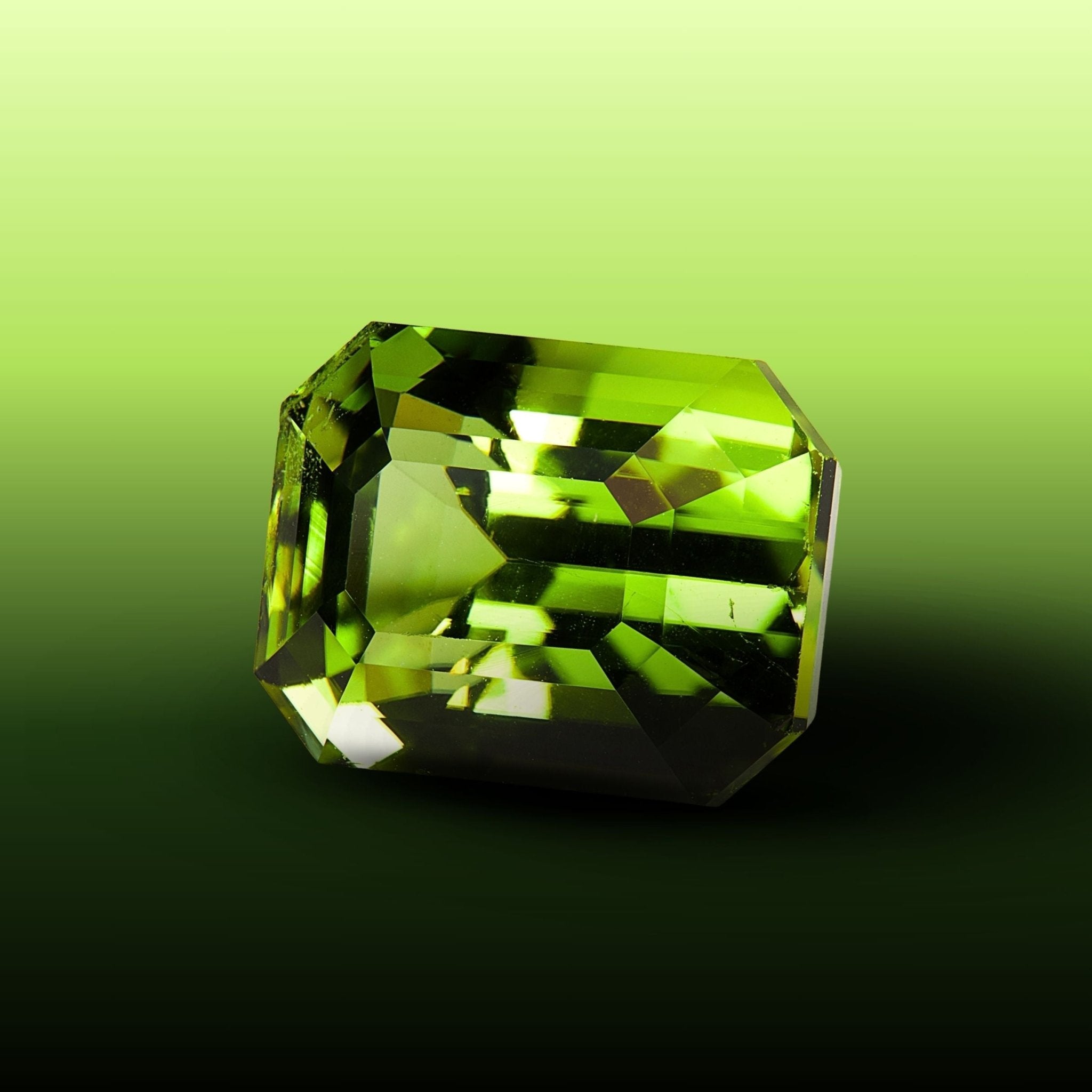 Buy Peridot Gems | The Sapphire Merchant